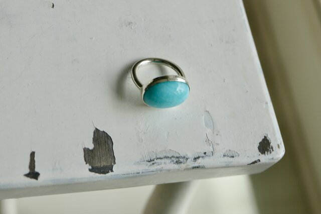 [amazonからのblue gift]ring | iichi 日々の暮らしを心地よくするハンドメイドやアンティークのマーケットプレイス