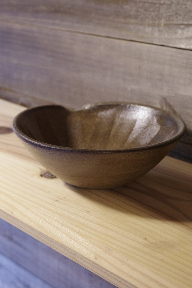 すり鉢 157 | iichi 日々の暮らしを心地よくするハンドメイドやアンティークのマーケットプレイス