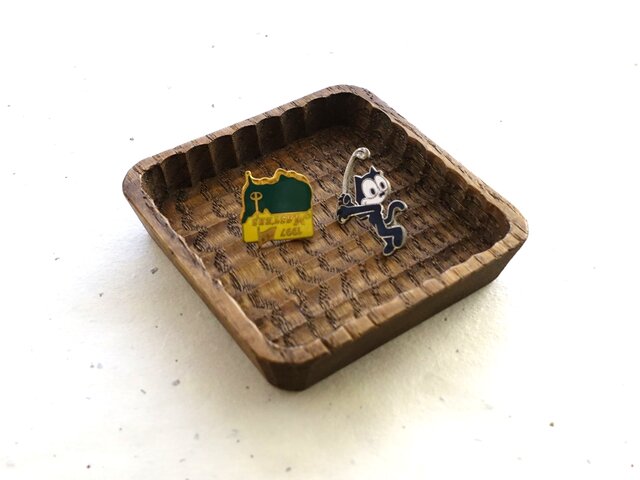 【在庫あり】豆我谷盆 栗 9×9×2cm 栗渋染め | iichi 日々の暮らしを心地よくするハンドメイドやアンティークのマーケットプレイス