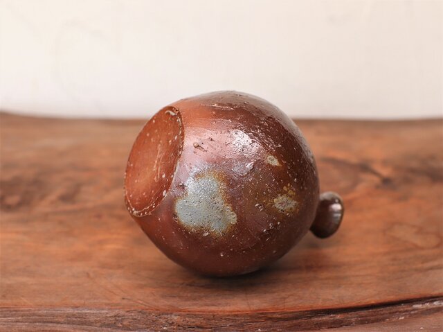 備前焼 花入 h2-116 | iichi 日々の暮らしを心地よくするハンドメイドやアンティークのマーケットプレイス