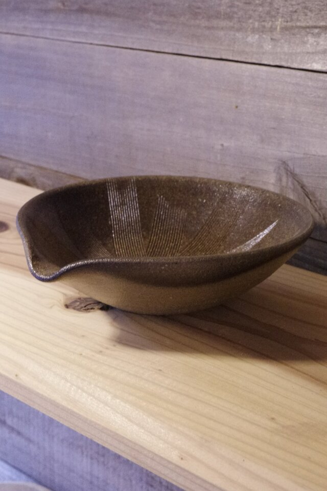 すり鉢 158 | iichi 日々の暮らしを心地よくするハンドメイドやアンティークのマーケットプレイス