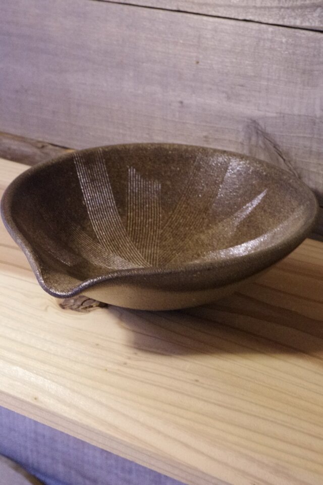 すり鉢 158 | iichi 日々の暮らしを心地よくするハンドメイドやアンティークのマーケットプレイス