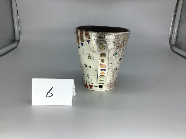 ちろえい様専用 イロアソビマグカップ 6~10 | iichi 日々の暮らしを心地よくするハンドメイドやアンティークのマーケットプレイス