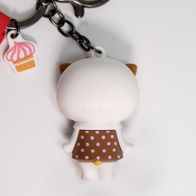 Li-li キーチェーン with cake | iichi 日々の暮らしを心地よくするハンドメイドやアンティークのマーケットプレイス