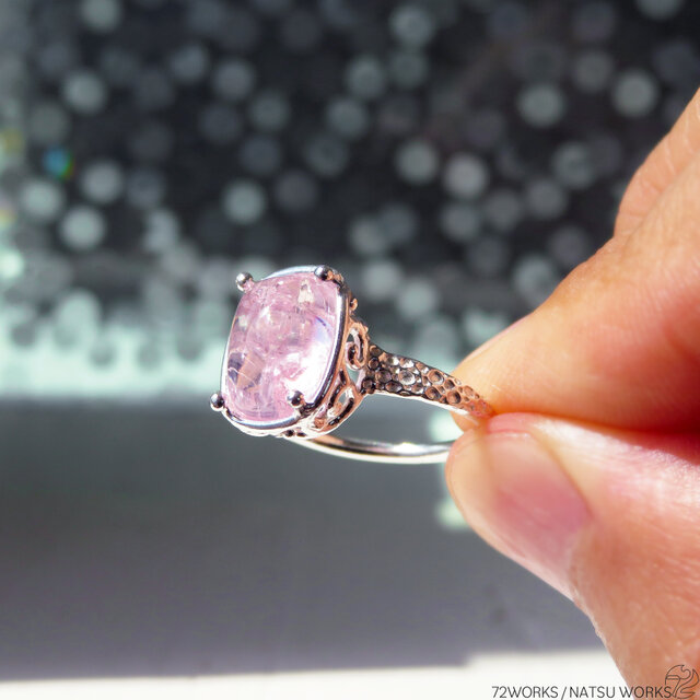 モルガナイト リング / Morganite Ring 0 | iichi 日々の暮らしを心地よくするハンドメイドやアンティークのマーケットプレイス