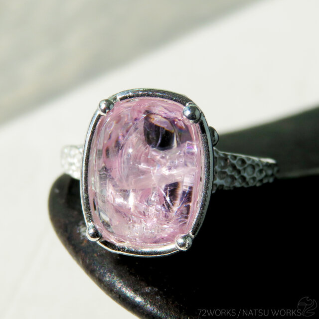 モルガナイト リング / Morganite Ring 0 | iichi 日々の暮らしを心地よくするハンドメイドやアンティークのマーケットプレイス