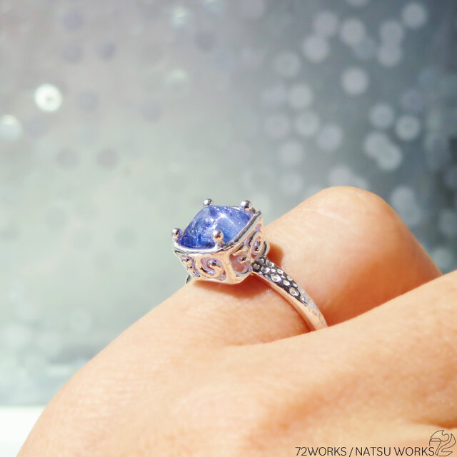 タンザナイト リング / sugarloaf Tanzanite Ring | iichi 日々の暮らしを心地よくするハンドメイドやアンティークのマーケットプレイス