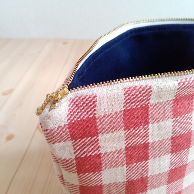 巨大30cmファスナーポーチ ブロックチェック バッグインバッグ 大きめ 朱色×生成 114 | iichi 日々の暮らしを心地よくするハンドメイドやアンティークのマーケットプレイス