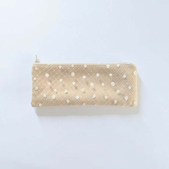 日用品店（布）チュール のポーチ 21cm×9cm ／ 白 | iichi 日々の暮らしを心地よくするハンドメイドやアンティークのマーケットプレイス