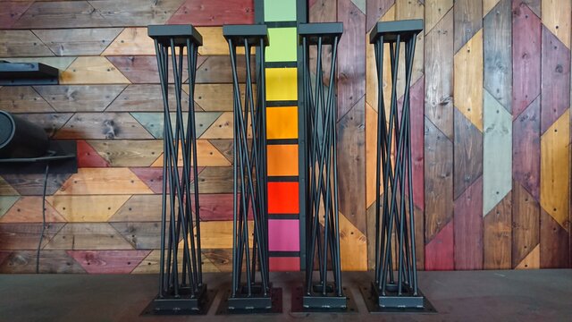 マットブラックでアイアンな丸棒鉄脚♪ 100×100×650mm ねじれ型 4脚ver. ダイニングテーブル | iichi 日々の暮らしを心地よくするハンドメイドやアンティークのマーケットプレイス