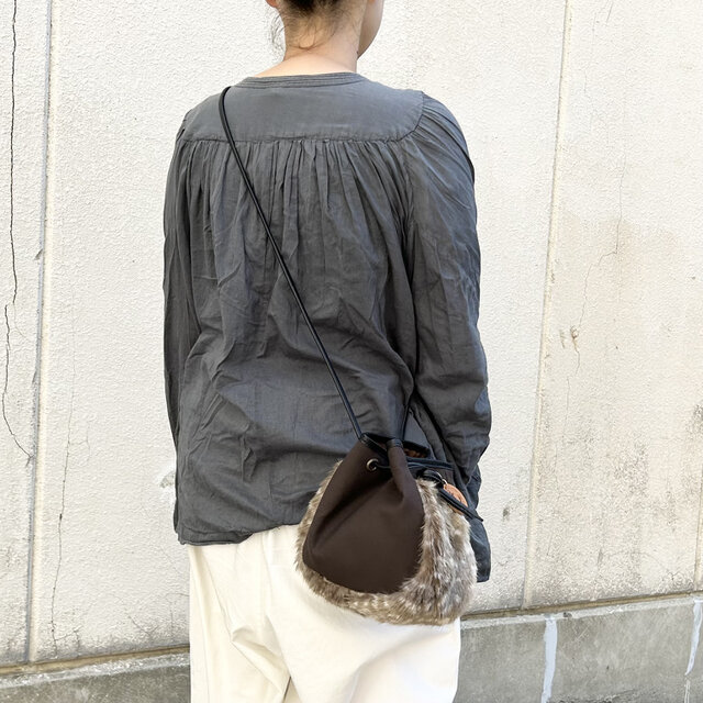 swing:バンビ×ダークブラウン（高島帆布×エコファー2wayバッグ）受注製作 | iichi 日々の暮らしを心地よくするハンドメイドやアンティークのマーケットプレイス