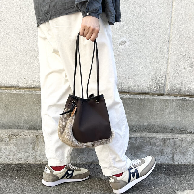 swing:バンビ×ダークブラウン（高島帆布×エコファー2wayバッグ）受注製作 | iichi 日々の暮らしを心地よくするハンドメイドやアンティークのマーケットプレイス