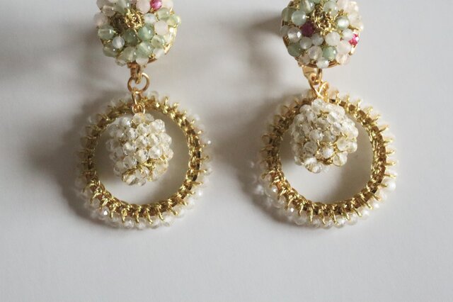 joie 天然石の耳飾り | iichi 日々の暮らしを心地よくするハンドメイドやアンティークのマーケットプレイス