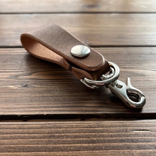 【Belt Loop 丘染めBrown ニッケルフック】 | iichi 日々の暮らしを心地よくするハンドメイドやアンティークのマーケットプレイス