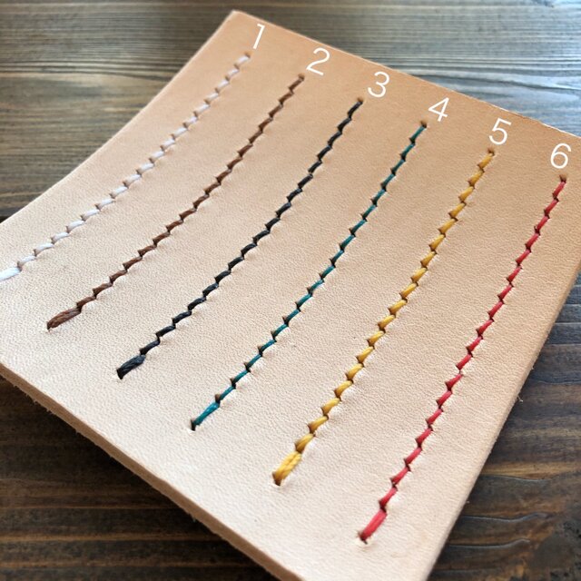 【Heavy Belt Loop ヌメ革生成り 真鍮カン】 | iichi 日々の暮らしを心地よくするハンドメイドやアンティークのマーケットプレイス