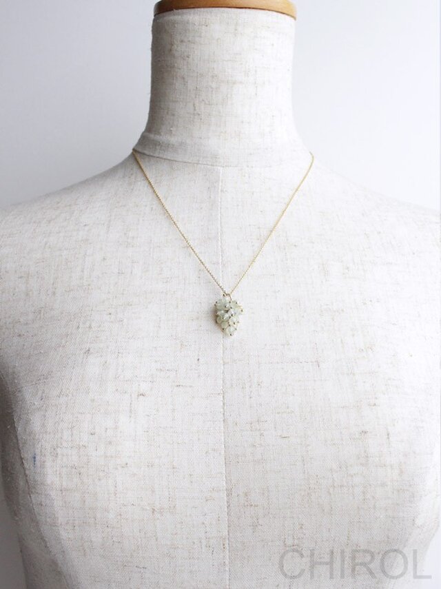 プレナイト ぶどう ネックレス/ 14kgf | iichi 日々の暮らしを心地よくするハンドメイドやアンティークのマーケットプレイス