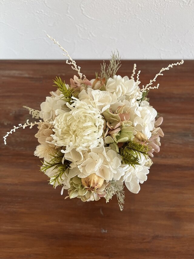 Anastasia / アナスタシア ゴールド ポットアレンジ S | iichi 日々の暮らしを心地よくするハンドメイドやアンティークのマーケットプレイス