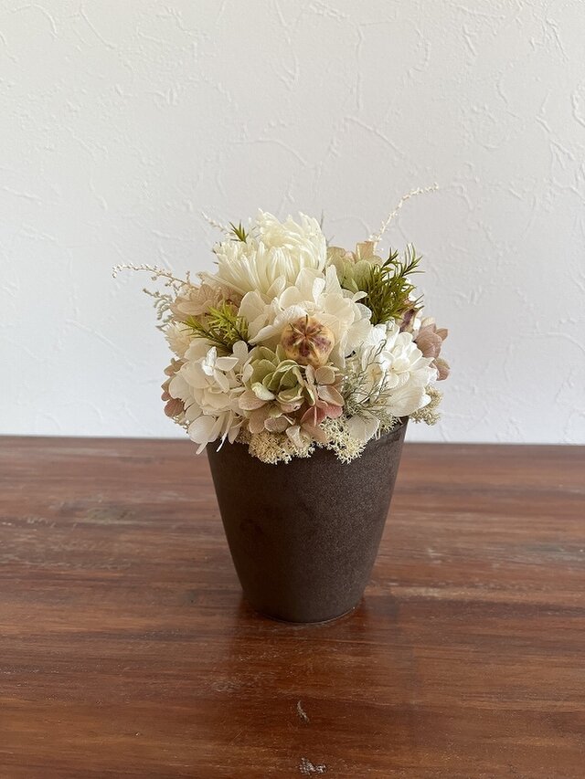 Anastasia / アナスタシア ゴールド ポットアレンジ S | iichi 日々の暮らしを心地よくするハンドメイドやアンティークのマーケットプレイス