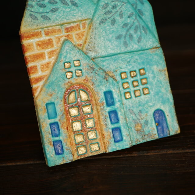 小鳥と青色のおうちの壁掛け no.11 | iichi 日々の暮らしを心地よくするハンドメイドやアンティークのマーケットプレイス
