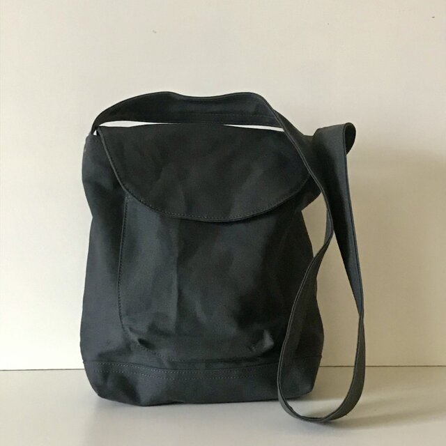 MARCO (11号帆布/墨) | iichi 日々の暮らしを心地よくするハンドメイドやアンティークのマーケットプレイス