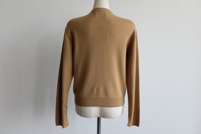 【1着限定】enrica cashmere&silk knit｜camel | iichi 日々の暮らしを心地よくするハンドメイドやアンティークのマーケットプレイス