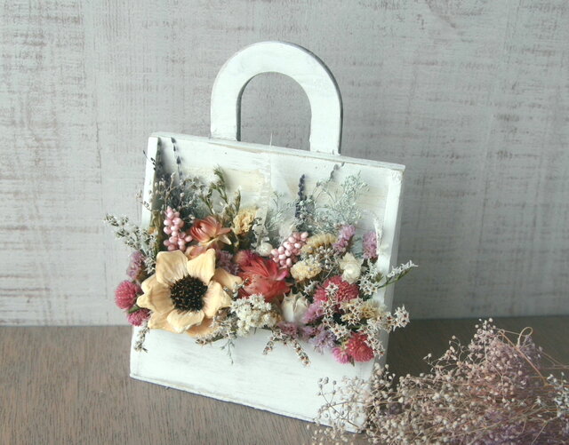 バックアレンジ ナチュラルピンク -dry flower- | iichi 日々の暮らしを心地よくするハンドメイドやアンティークのマーケットプレイス