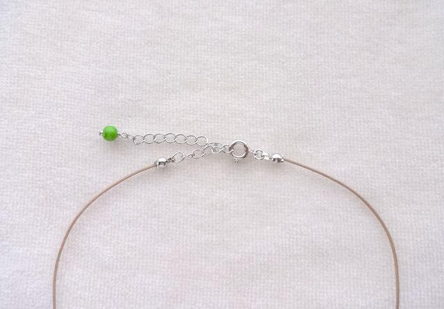 ＊積み木みたいなドイツ製ウッドビーズのネックレス＊3色＊ | iichi 日々の暮らしを心地よくするハンドメイドやアンティークのマーケットプレイス