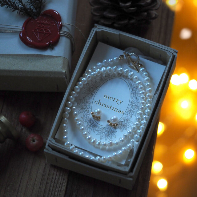//Xmasギフト// 淡水パールのネックレス・ピアス／イヤリング｜2ケSet | iichi 日々の暮らしを心地よくするハンドメイドやアンティークのマーケットプレイス