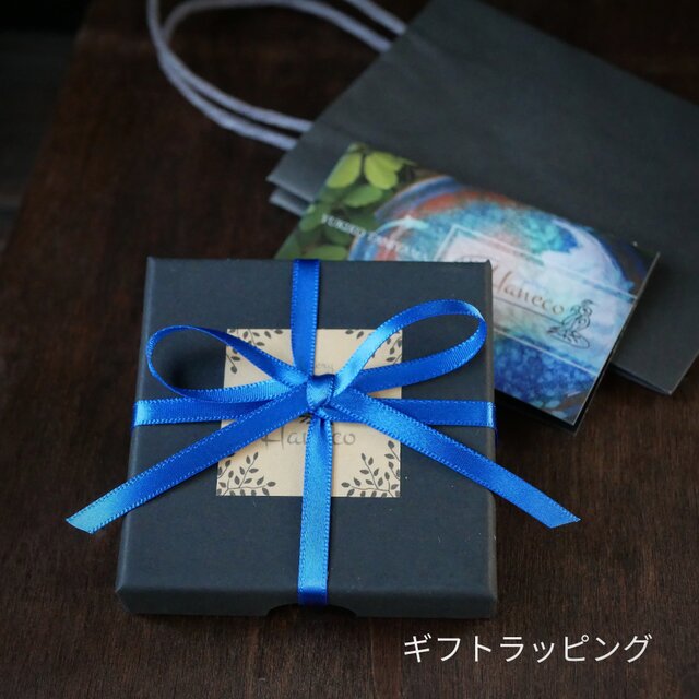 みずたまり ブローチ ハート no.5 | iichi 日々の暮らしを心地よくするハンドメイドやアンティークのマーケットプレイス