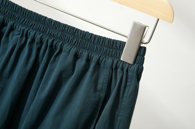 コーデのポイントになる美シルエットスカート ロングスカート ストライプ コットン グリーン 230611-3 | iichi 日々の暮らしを心地よくするハンドメイドやアンティークのマーケットプレイス