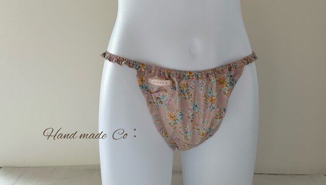 リラックス ふんショーツ : : moock1 | iichi 日々の暮らしを心地よくするハンドメイドやアンティークのマーケットプレイス