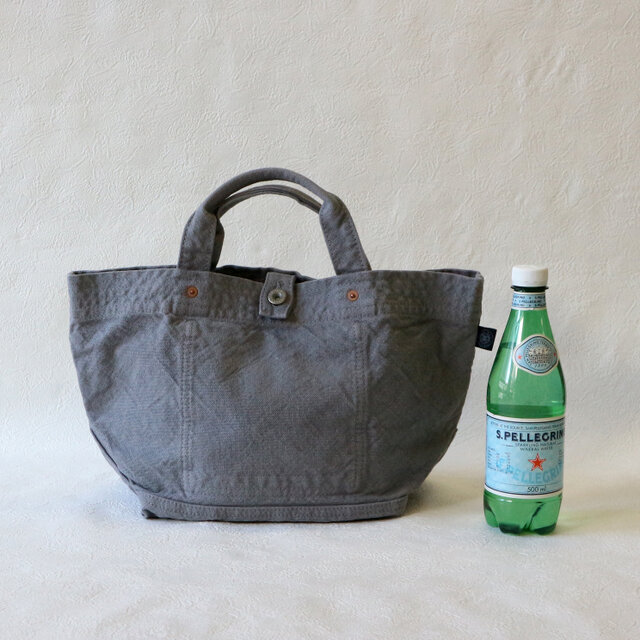 ステッチトート【2023秋冬限定カラー・すず】(VC-28) | iichi 日々の暮らしを心地よくするハンドメイドやアンティークのマーケットプレイス