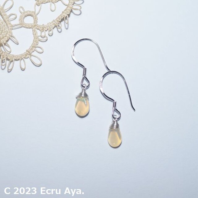 *青蜜柑*宝石質エチオピア産プレシャスオパールAAAのピアス | iichi 日々の暮らしを心地よくするハンドメイドやアンティークのマーケットプレイス