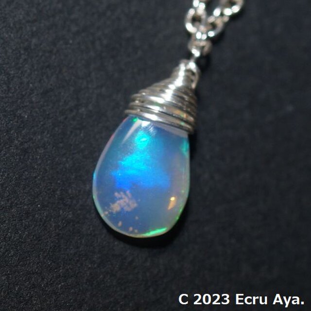 *林檎*宝石質エチオピア産プレシャスオパールAAAのネックレス | iichi 日々の暮らしを心地よくするハンドメイドやアンティークのマーケットプレイス