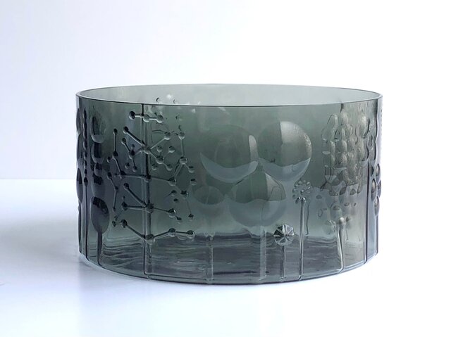 【Nuutajarvi】Flora/フローラ ヴィンテージ 19cm ボウル グレー・ヌータヤルヴィ・オイバトイッカ | iichi 日々の暮らしを心地よくするハンドメイドやアンティークの ...