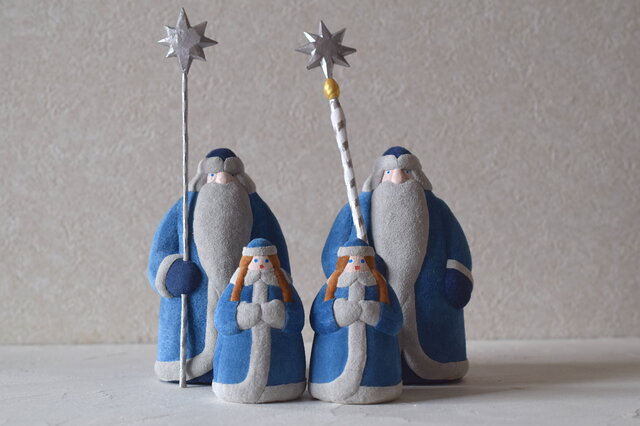 革のオブジェ スネグーラチカ② | iichi 日々の暮らしを心地よくするハンドメイドやアンティークのマーケットプレイス