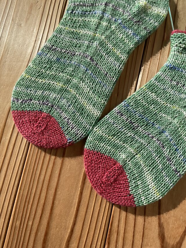 No.1310うつぼソックス181匹め | iichi 日々の暮らしを心地よくするハンドメイドやアンティークのマーケットプレイス