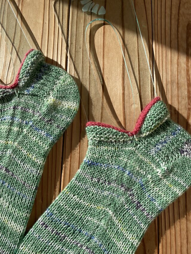 No.1310うつぼソックス181匹め | iichi 日々の暮らしを心地よくするハンドメイドやアンティークのマーケットプレイス