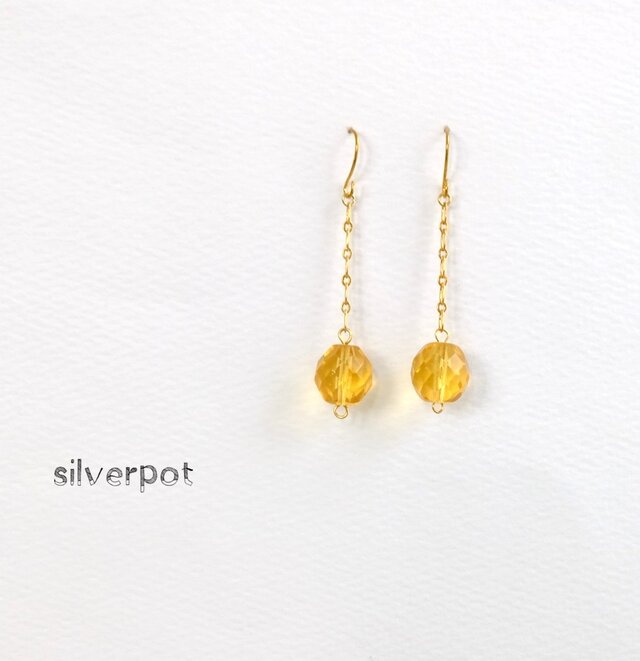 SALE★100 シトリンカラーの秋色ピアス（パーツ変更可能） | iichi 日々の暮らしを心地よくするハンドメイドやアンティークのマーケットプレイス
