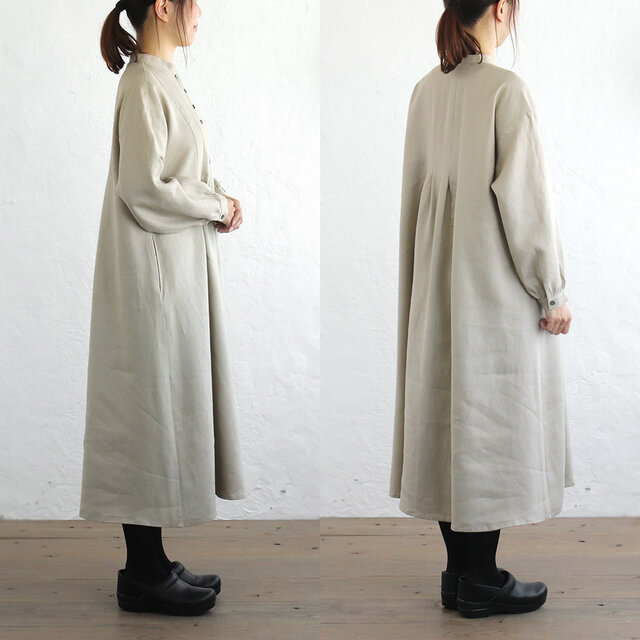 リネン スタンドカラー タックワンピース （ベージュ）OP39 | iichi 日々の暮らしを心地よくするハンドメイドやアンティークのマーケットプレイス