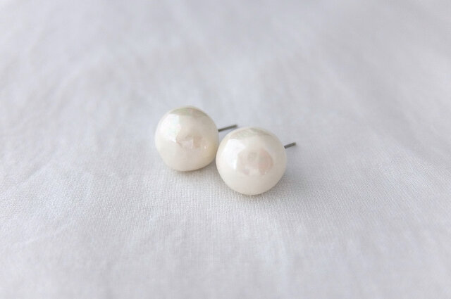 ピアス aurore large | iichi 日々の暮らしを心地よくするハンドメイドやアンティークのマーケットプレイス