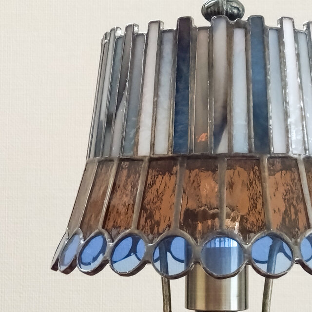 テーブルライト hirari | iichi 日々の暮らしを心地よくするハンドメイドやアンティークのマーケットプレイス