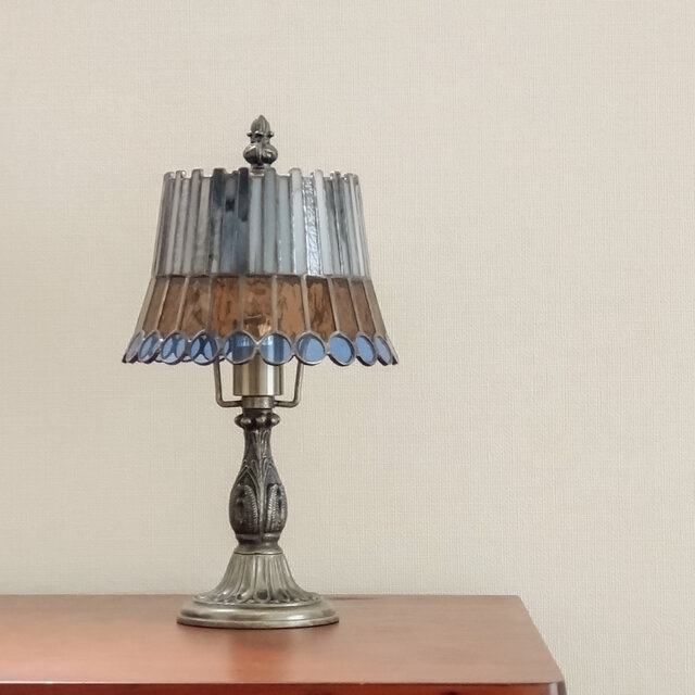 テーブルライト hirari | iichi 日々の暮らしを心地よくするハンドメイドやアンティークのマーケットプレイス