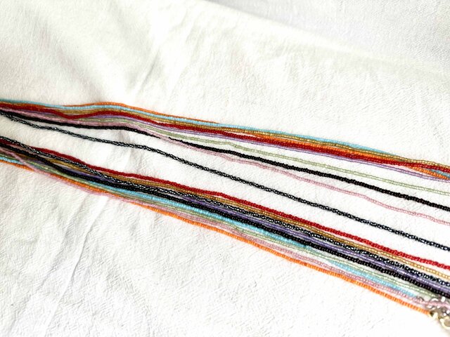 フランスアンティークビーズ／ピンク・メガネチェーン（FABG–007） | iichi 日々の暮らしを心地よくするハンドメイドやアンティークのマーケットプレイス