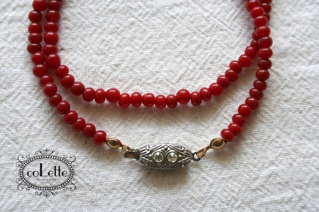 フランスアンティークルージュビーズネックレス（AVN-004） | iichi 日々の暮らしを心地よくするハンドメイドやアンティークのマーケットプレイス