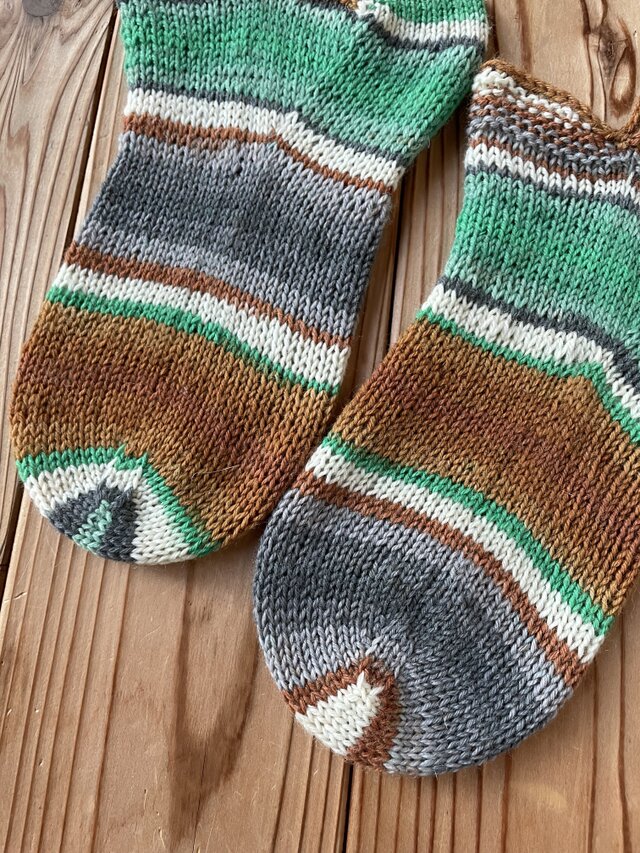 No.1316うつぼソックス185匹め | iichi 日々の暮らしを心地よくするハンドメイドやアンティークのマーケットプレイス