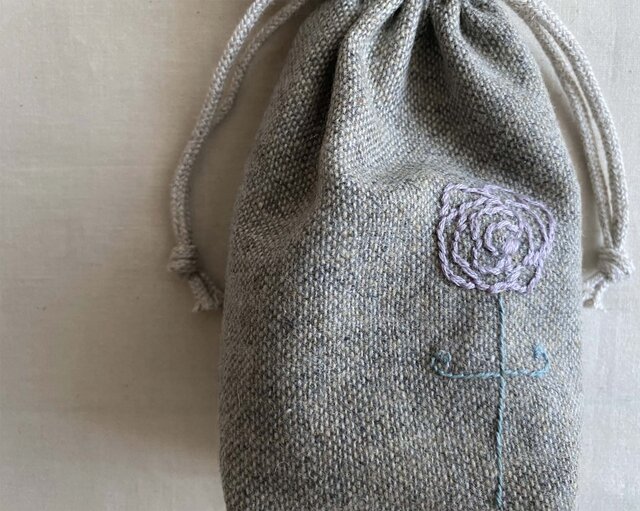 woolと薔薇のPetit袋 | iichi 日々の暮らしを心地よくするハンドメイドやアンティークのマーケットプレイス