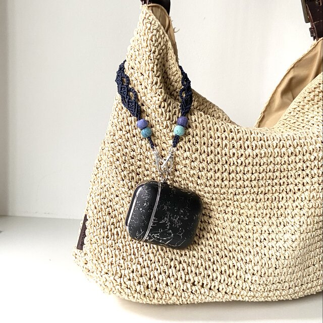 1点限り]macrame ⌘ kantha カンタビーズマクラメレース Wナスカンストラップ[32cm]パープル | iichi 日々の暮らしを心地よくするハンドメイドやアンティークの ...