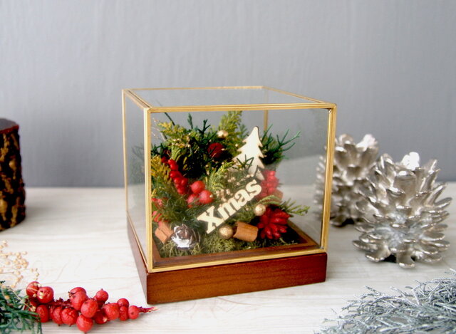 Iron gold square -christmas tree- | iichi 日々の暮らしを心地よくするハンドメイドやアンティークのマーケットプレイス