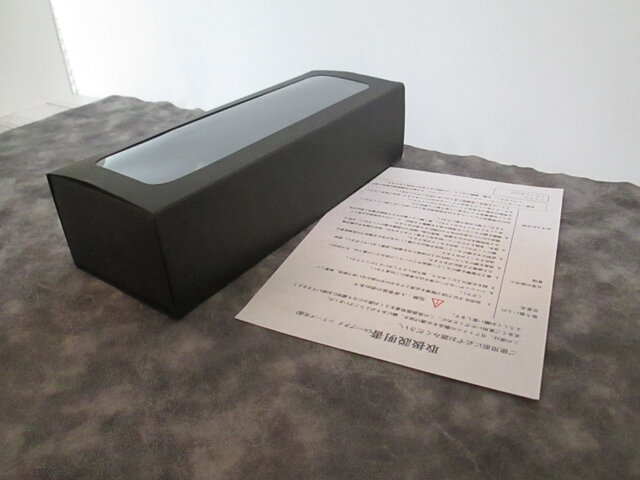 ループタイ Sサイズ 紐の長さ95cm 品名:イチョウの黄葉 | iichi 日々の暮らしを心地よくするハンドメイドやアンティークのマーケットプレイス